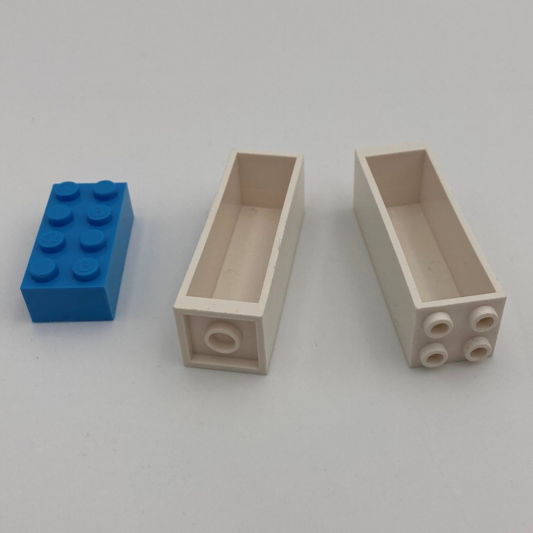 AA0045 - Brick 2x2x5 weiß 100er