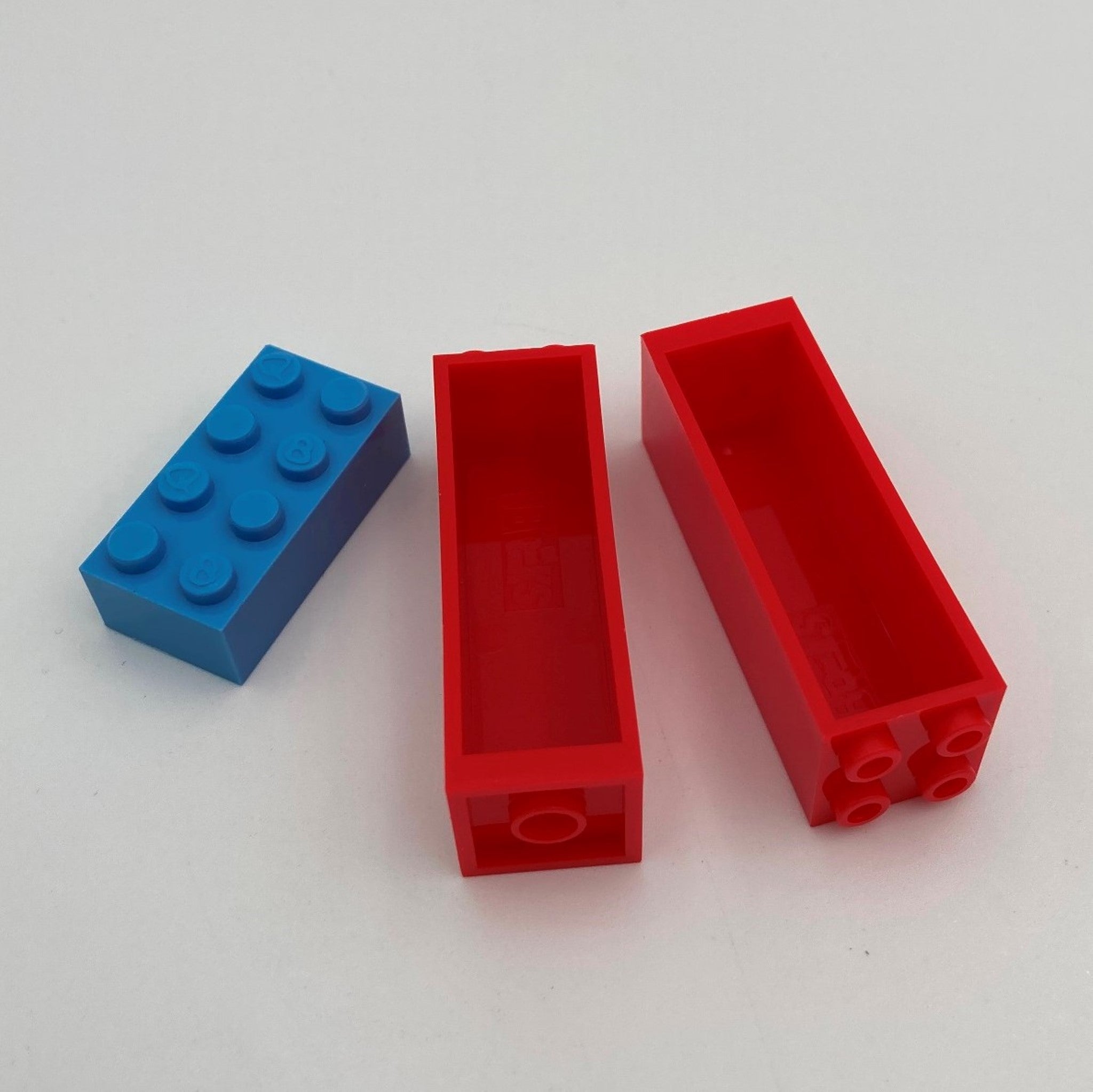 AA0069 - Brick 2x2x5 rot 30er